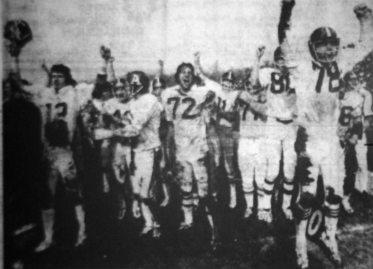 NEW HAVEN 200: Amity football breaks Ansonia's winning streak, claims ...