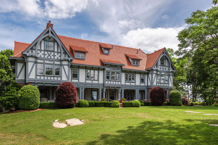 A glimpse inside Connecticut's most private islands