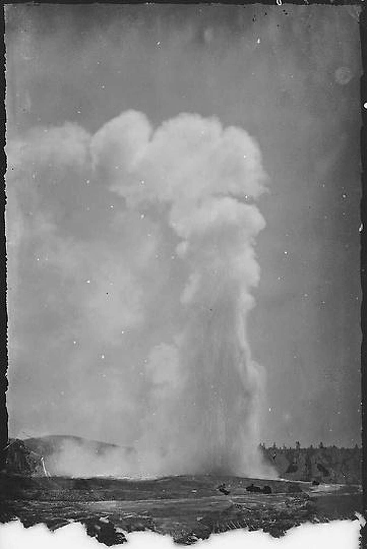 Photos: 1872 - Yellowstone National Park - world's first national park