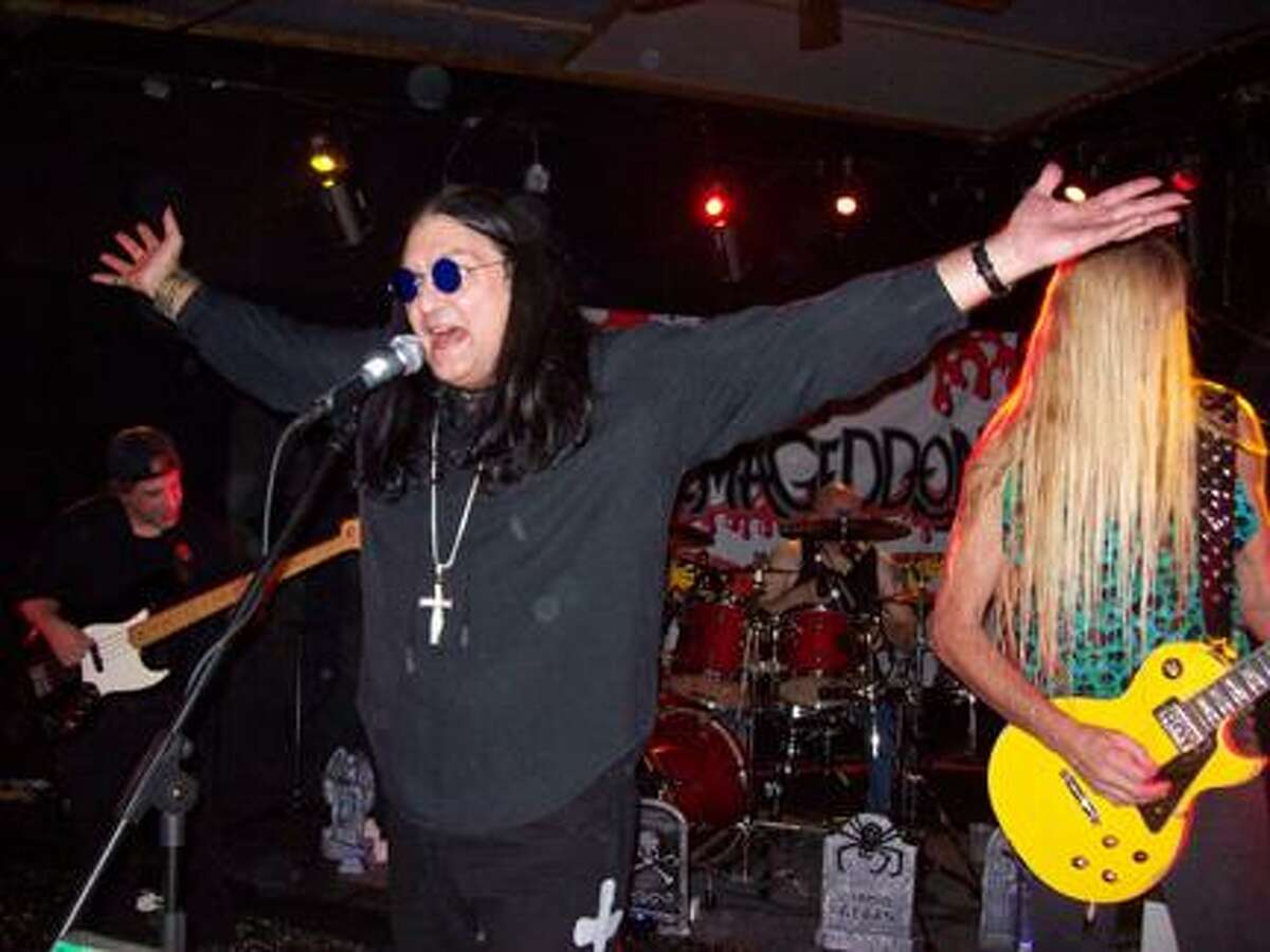 Hide the bats; Ozzmageddon's back