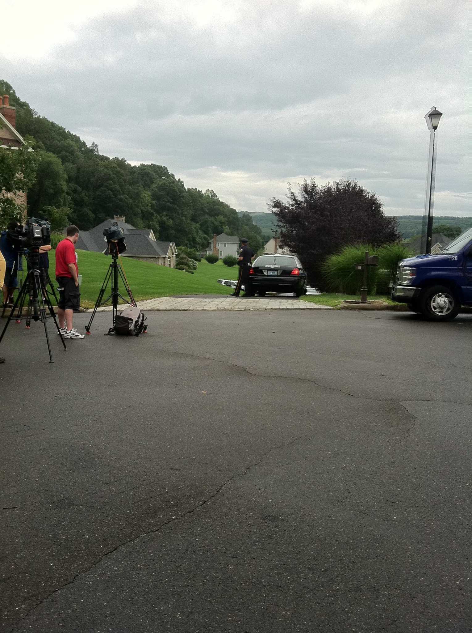 5 men sought in North Branford home invasion; police investigating ...