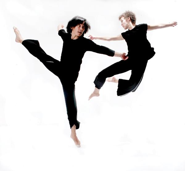 Doug Varone and Dancers bring signature style to Fairfield