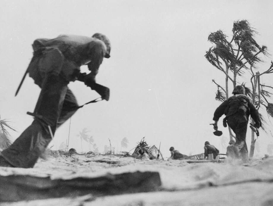 Images from the battle of Tarawa - Chron