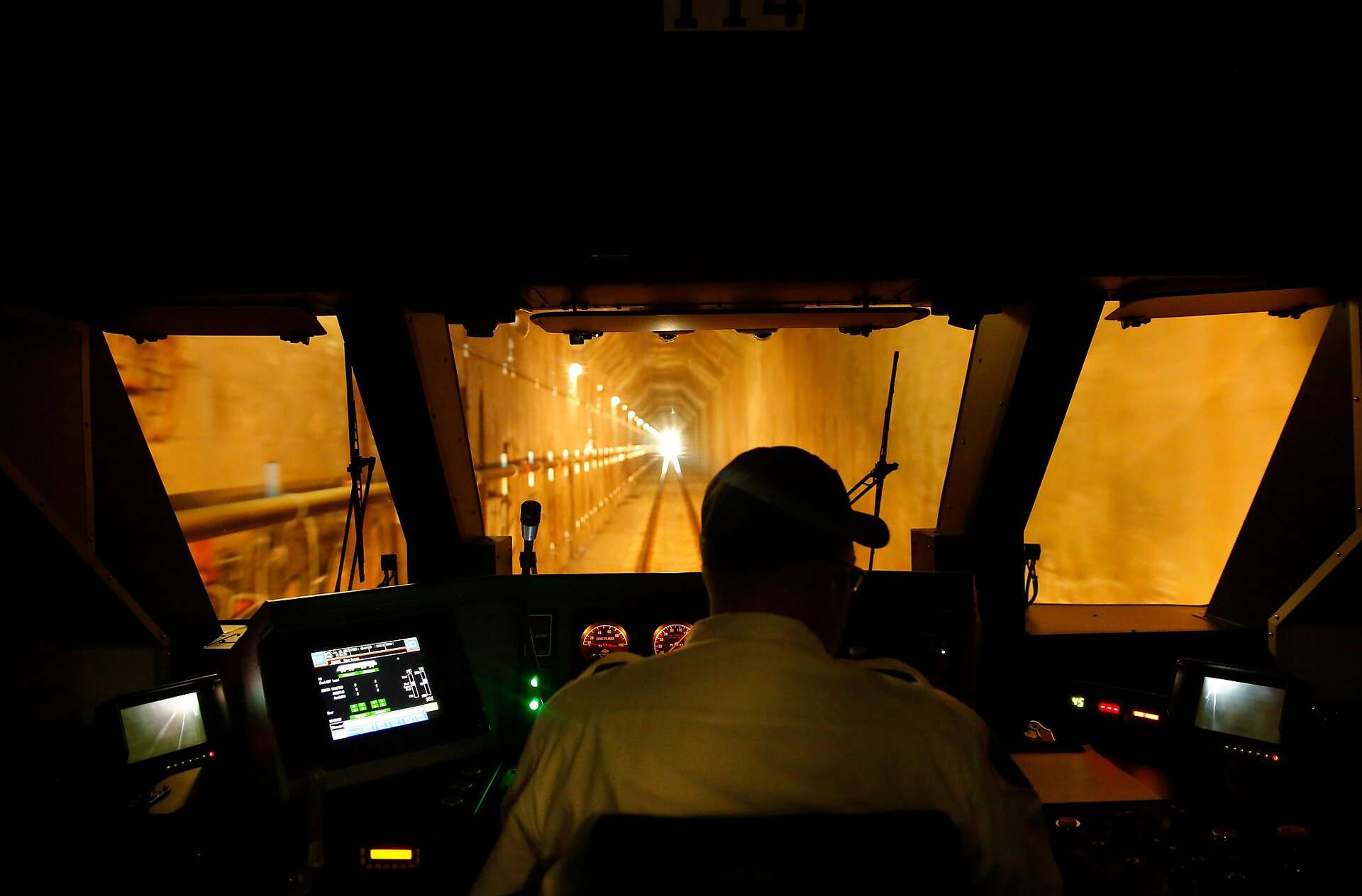 North Bay’s SMART commuter rail system to roll after long delays