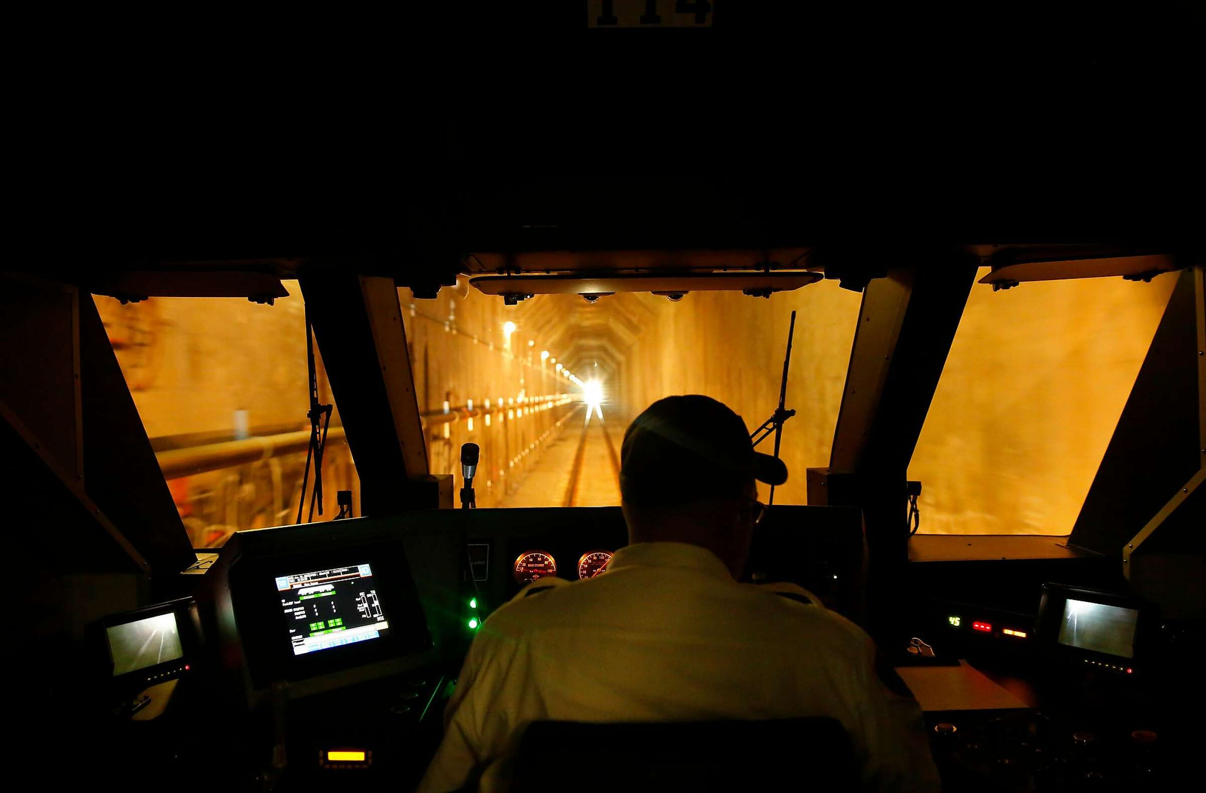 North Bay’s SMART commuter rail system to roll after long delays