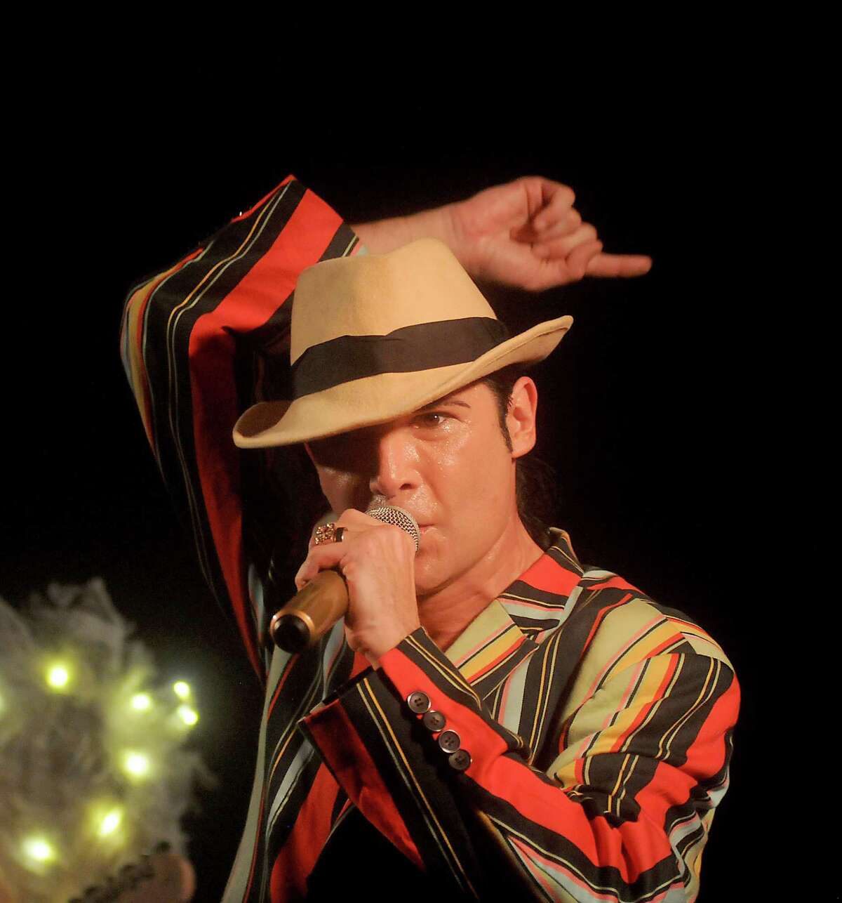 '80s star Corey Feldman goes 4 it at White Oak Music Hall