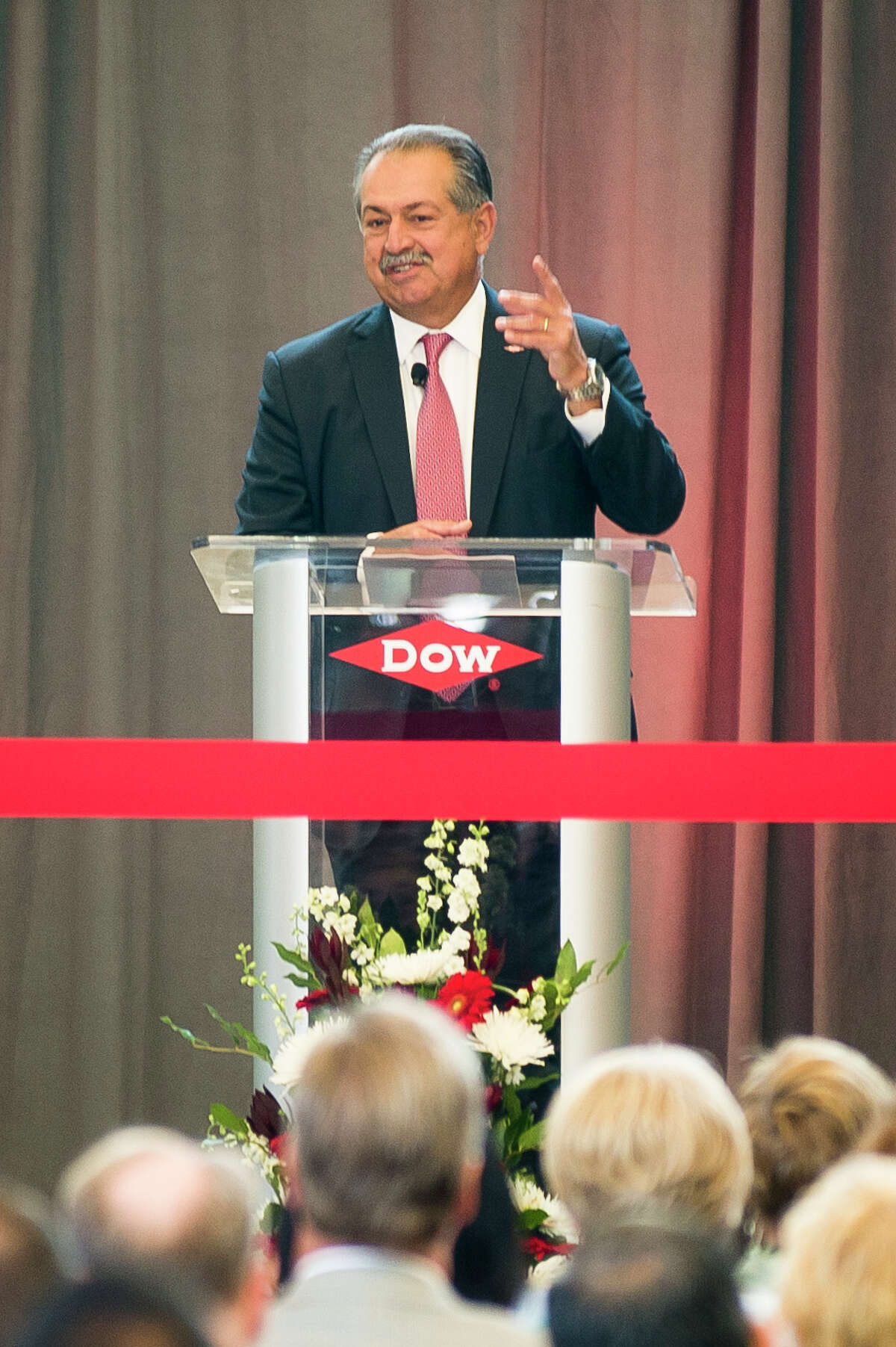Dow unveils new headquarters in Midland