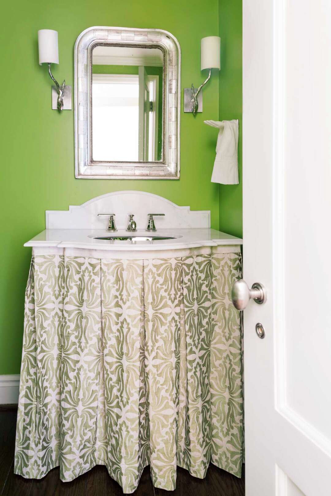 6 essential elements take your powder room up a notch