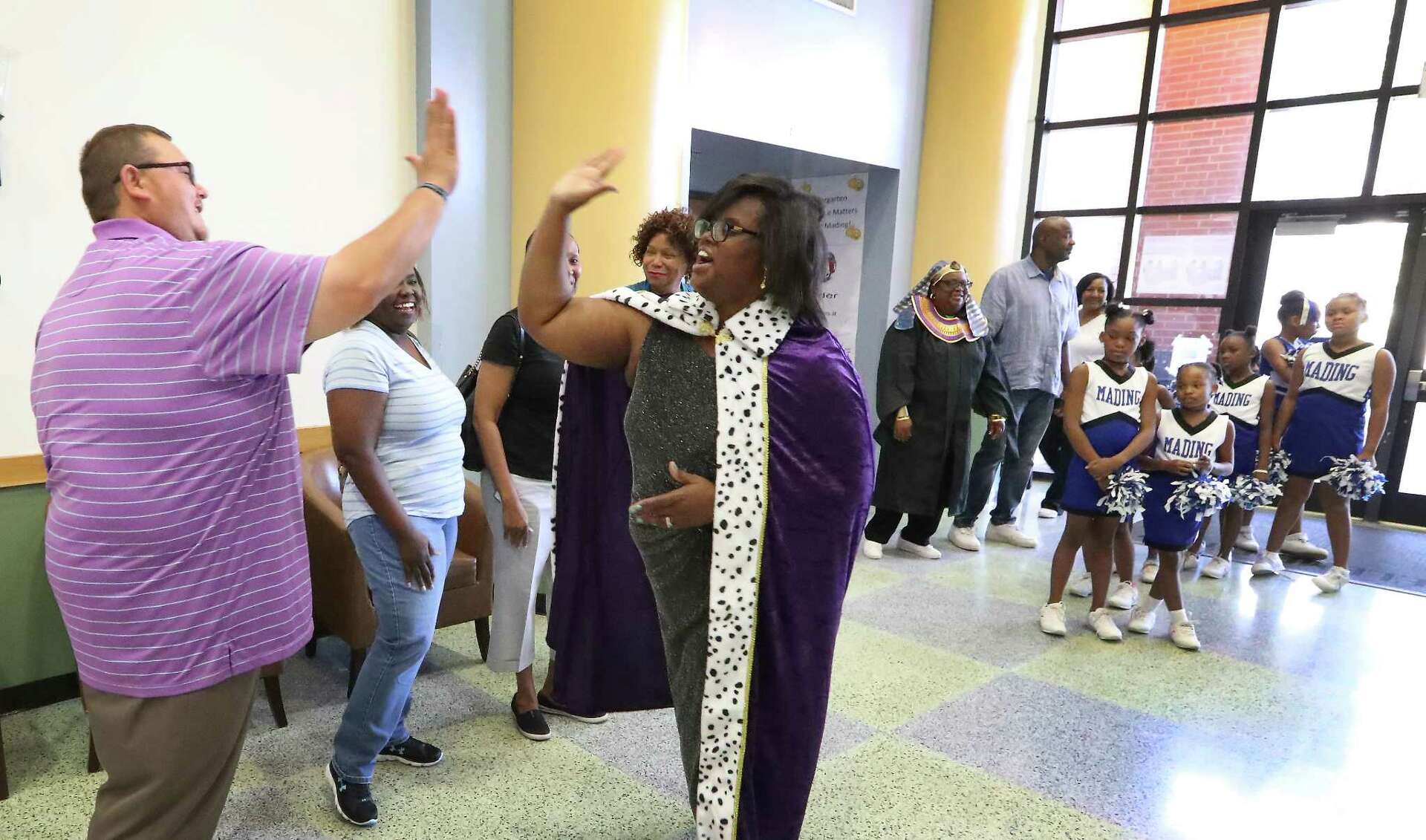 Houston ISD welcomes new teachers, holds training