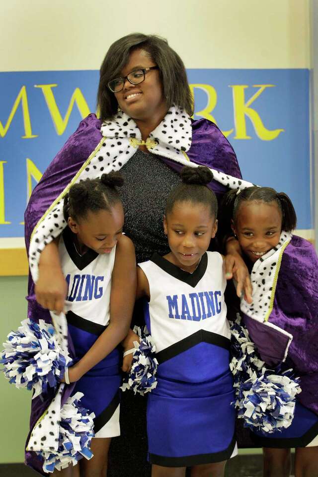 Houston ISD welcomes new teachers, holds training