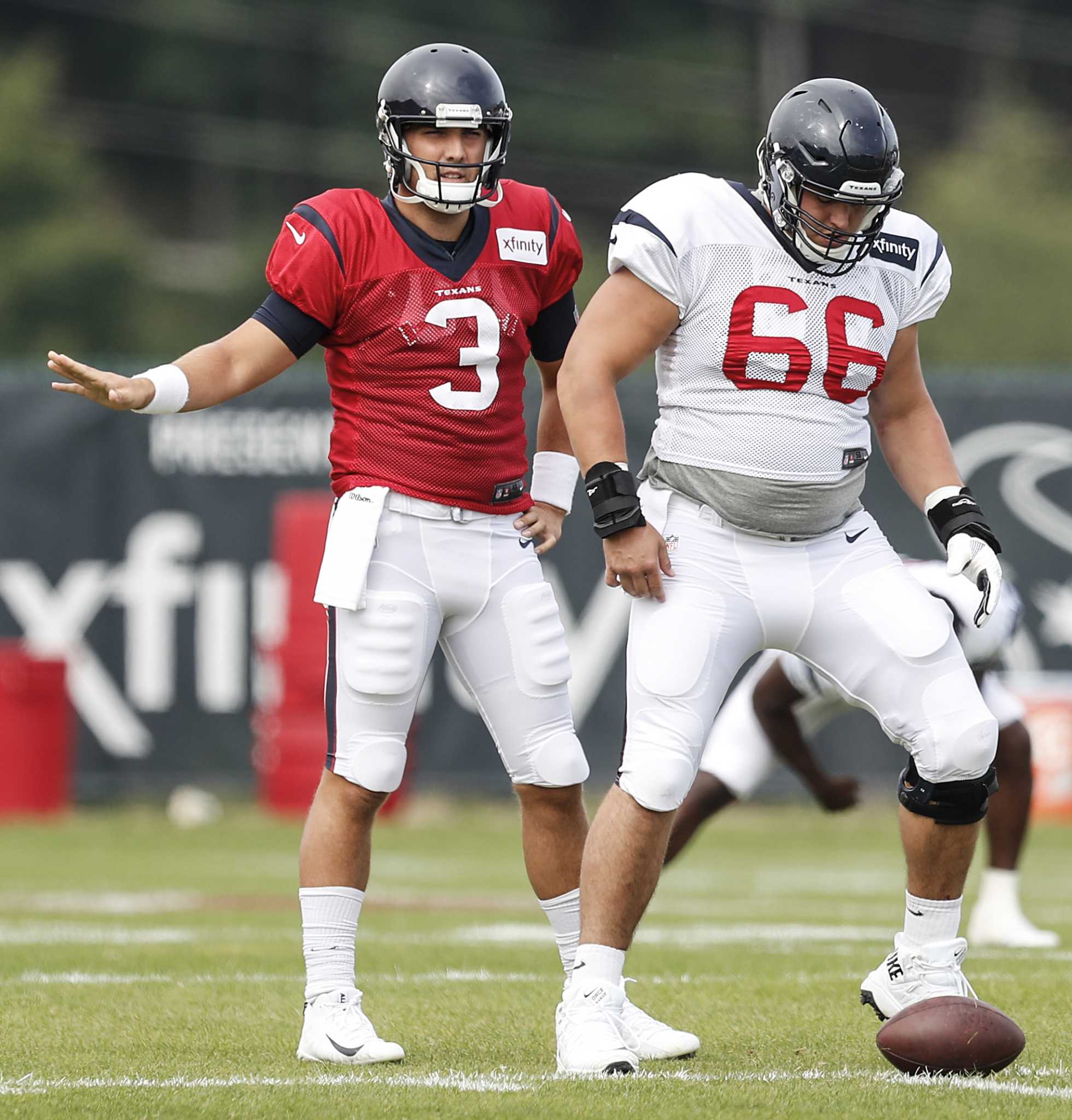 Nick Martin regains starting spot as Texans center