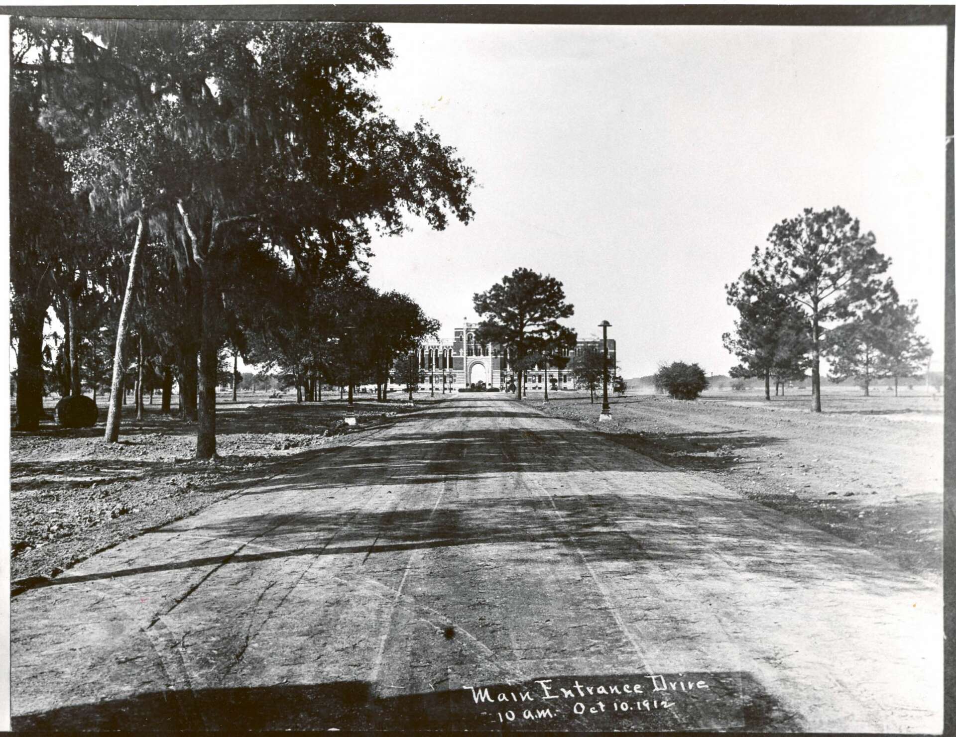 Historic photos provide new views of Rice, West University areas