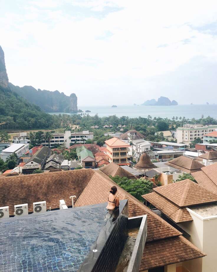 'Cup of TJ': San Francisco woman ditches 9-to-5 to become 'digital ...