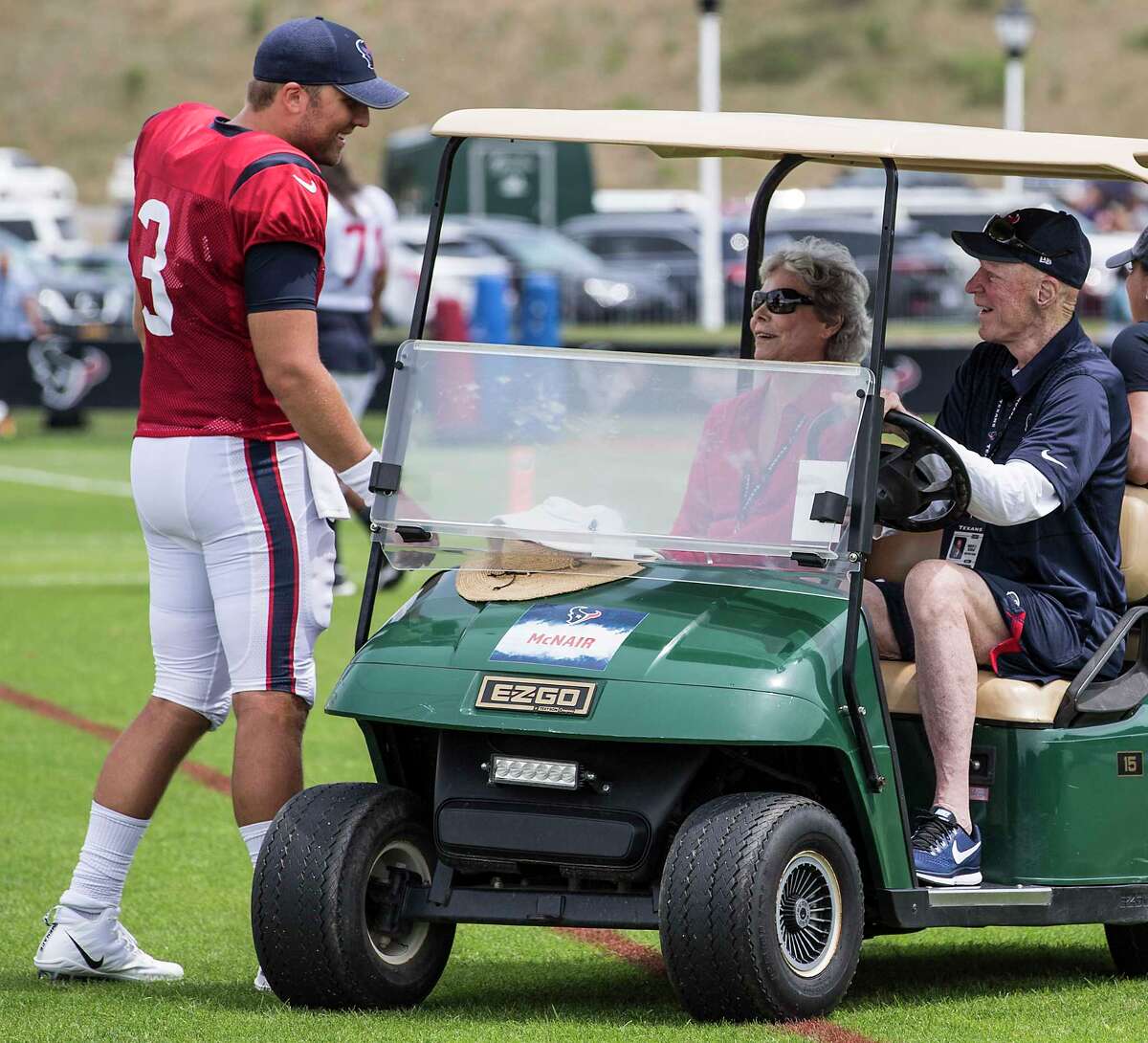 Texans owner Bob McNair apologizes for 'inmates' comment