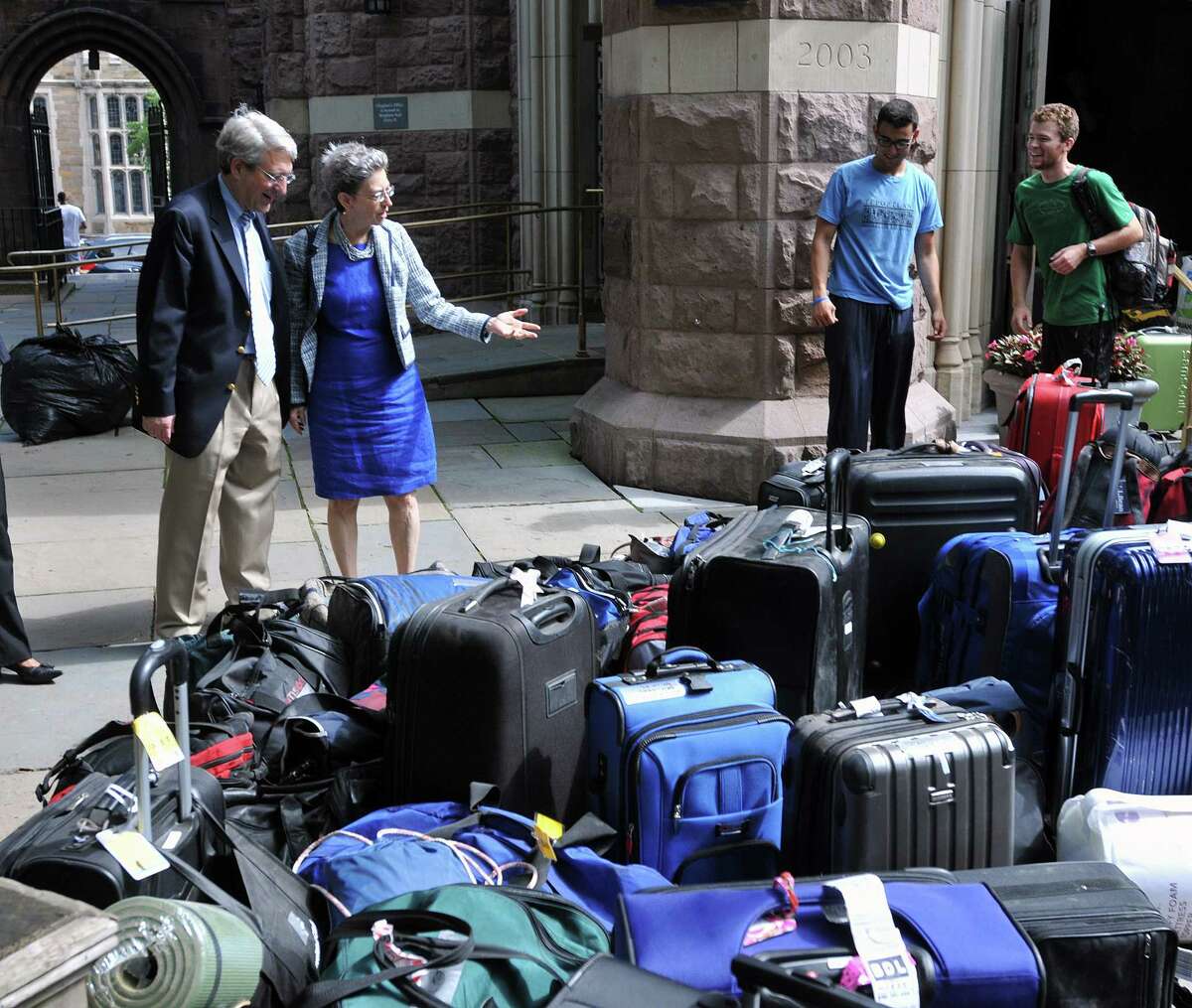 Photos: Yale Freshmen move in