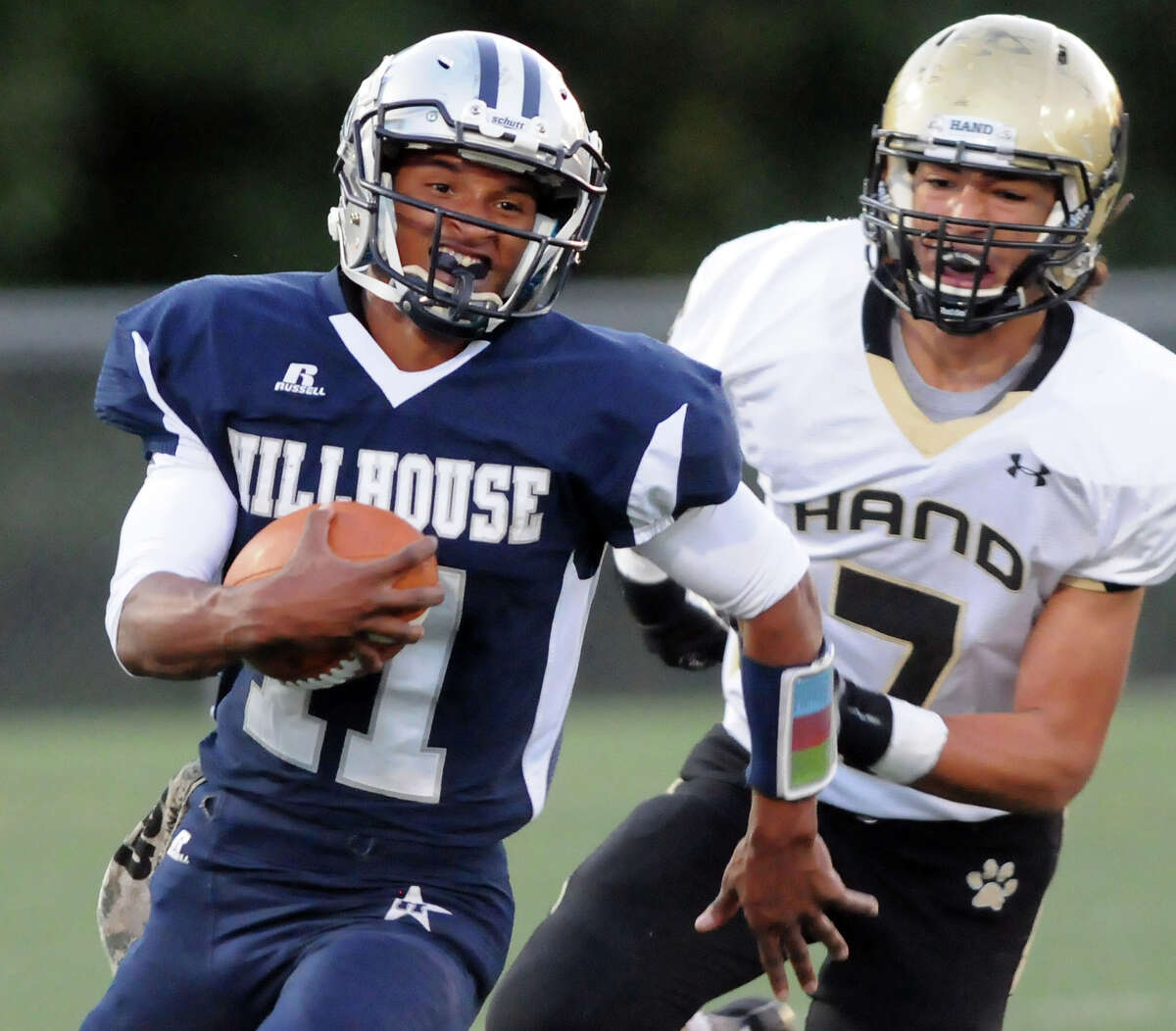 PHOTOS: Hand Defeats Hillhouse Football, 28-26, West Haven