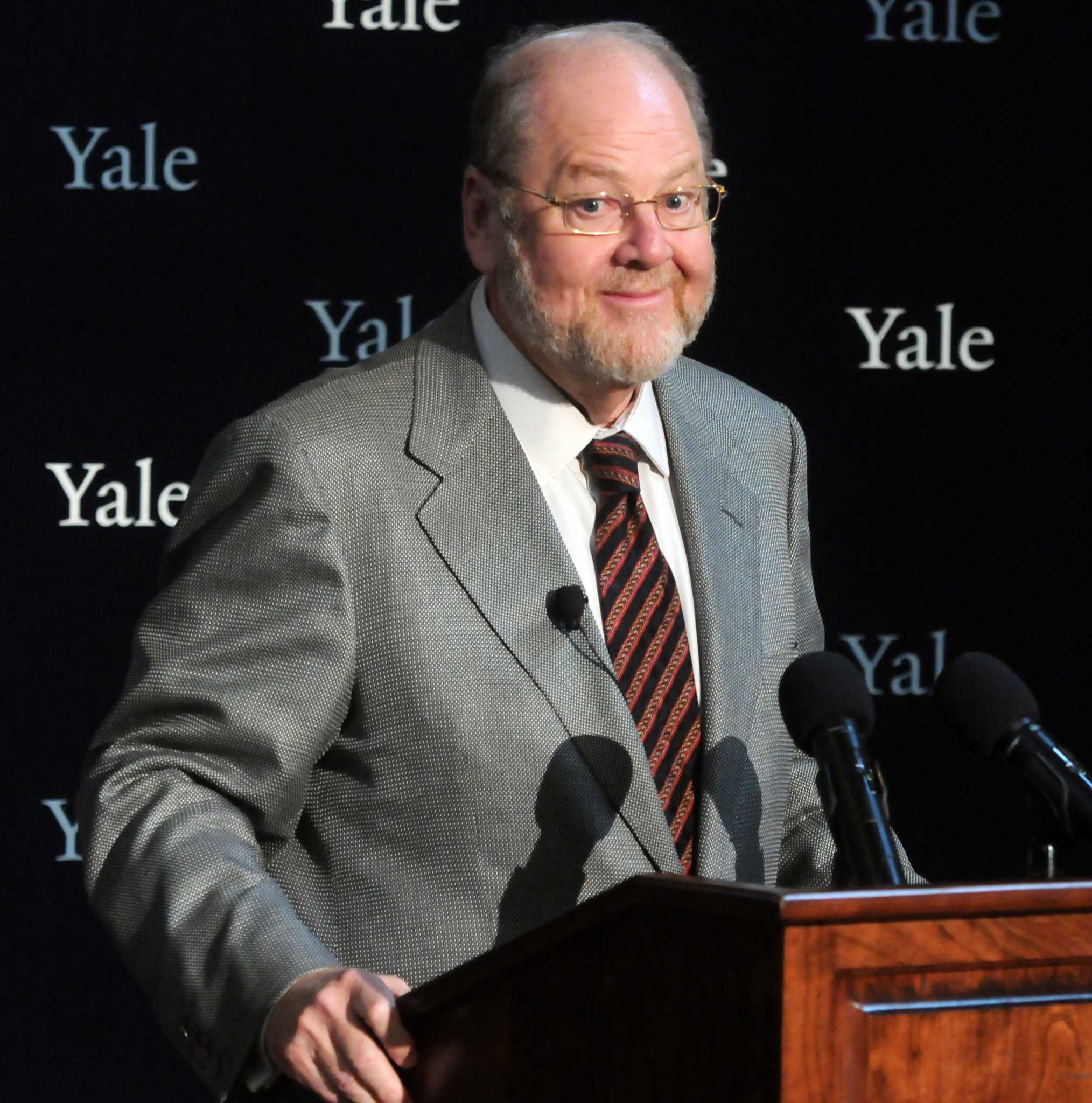 PHOTOS: Nobel Prize in Medicine Shared by James Rothman of Yale