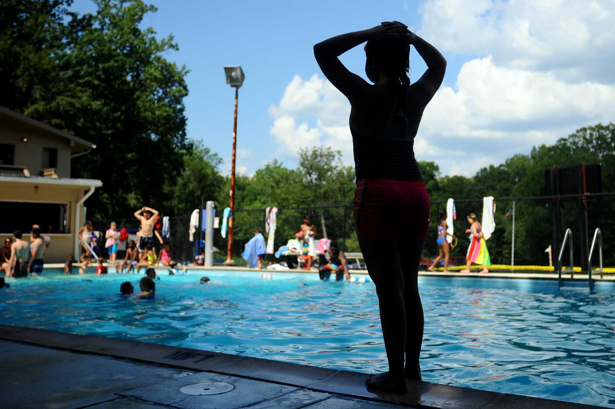 Weather heats up in Stamford