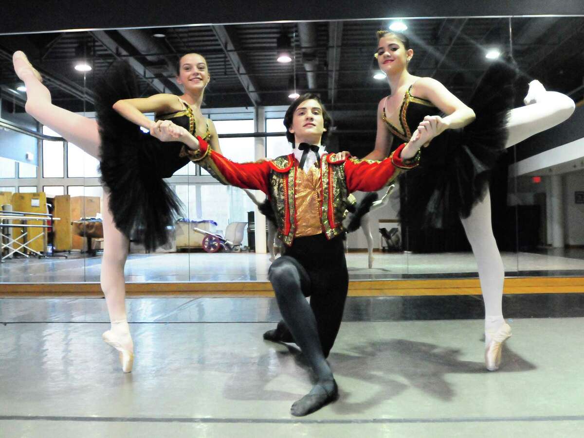 PHOTOS: New Haven Ballet Nutcracker Rehearsal
