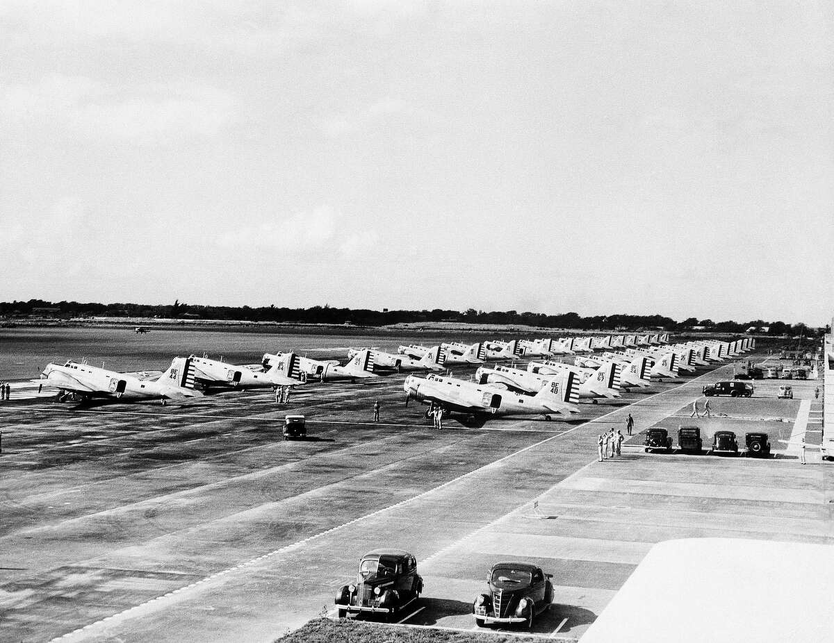 Photos: 76 years ago today, Pearl Harbor was bombed