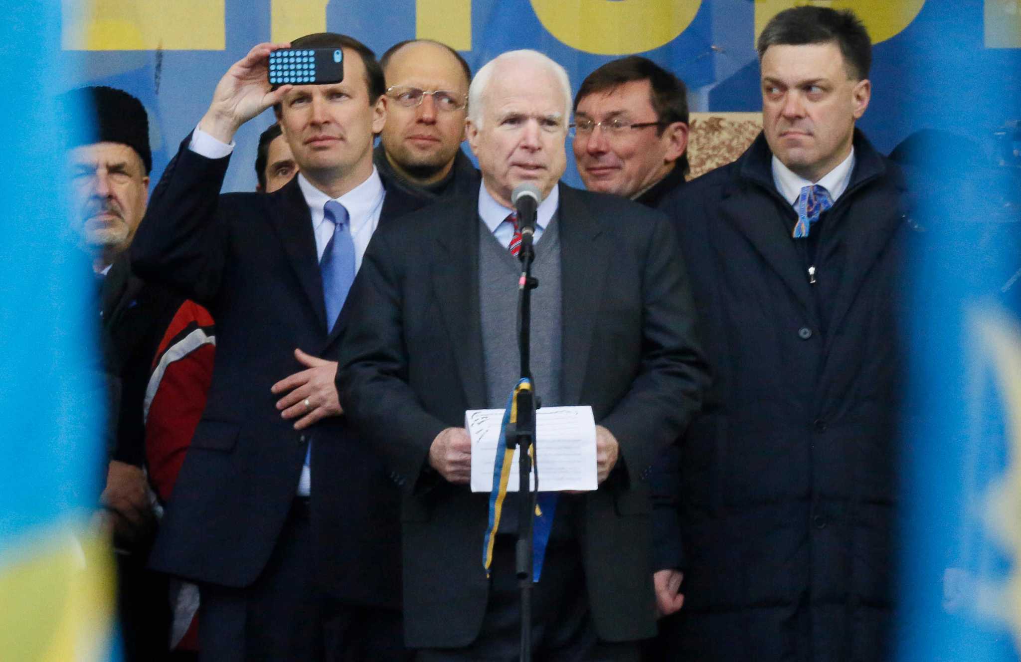 Photos: Senator Chris Murphy attends a rally in the Ukraine