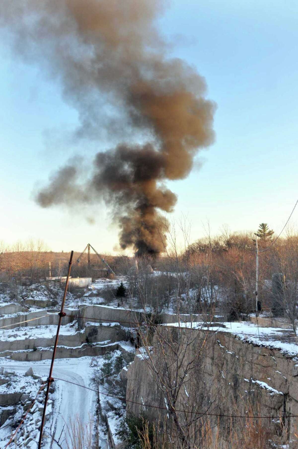 Hundreds evacuated during Branford quarry fire
