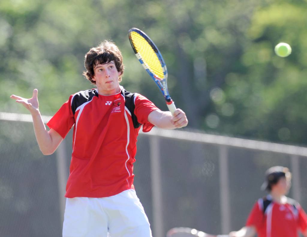 Boys Tennis team finds success at end of roller coaster season
