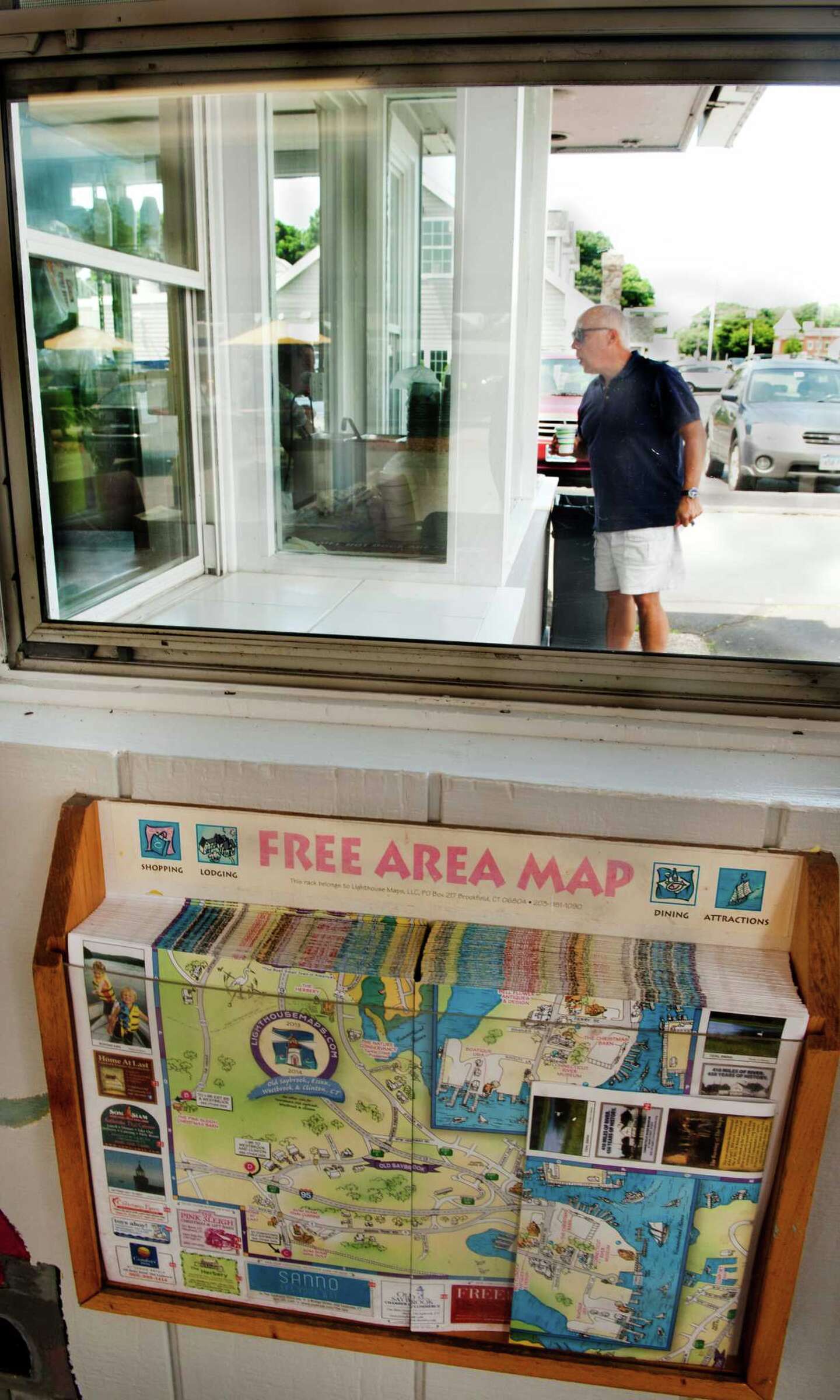 Clam Castle in Madison reopens