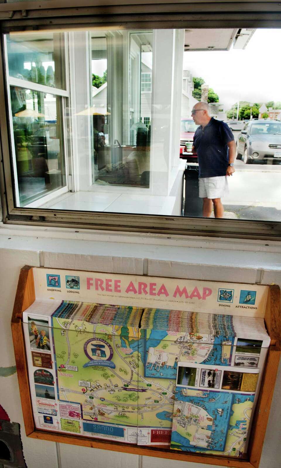 Clam Castle in Madison reopens