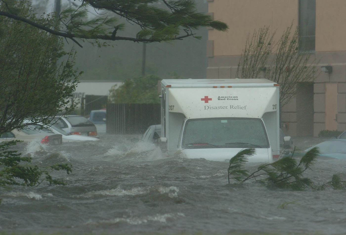 Photos: On this day - August 29, 2005 - Hurricane Katrina destroys New ...