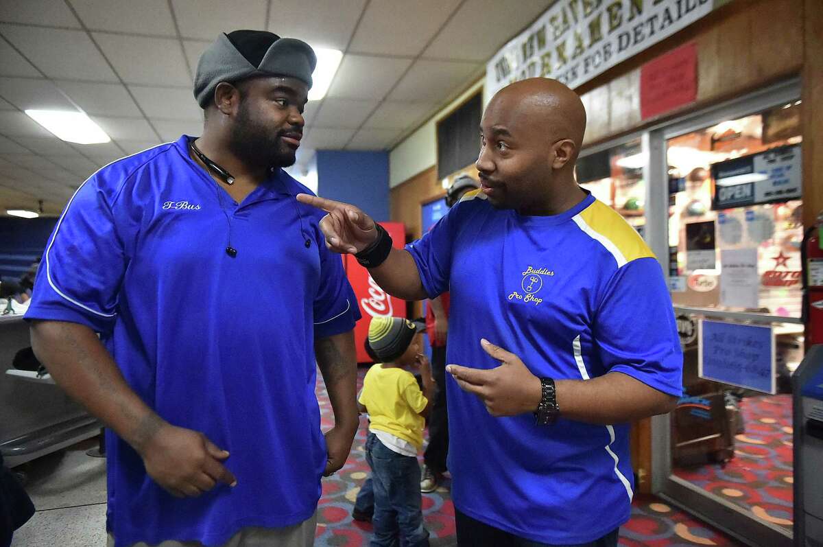 20153001caBarbaraFoxBowling