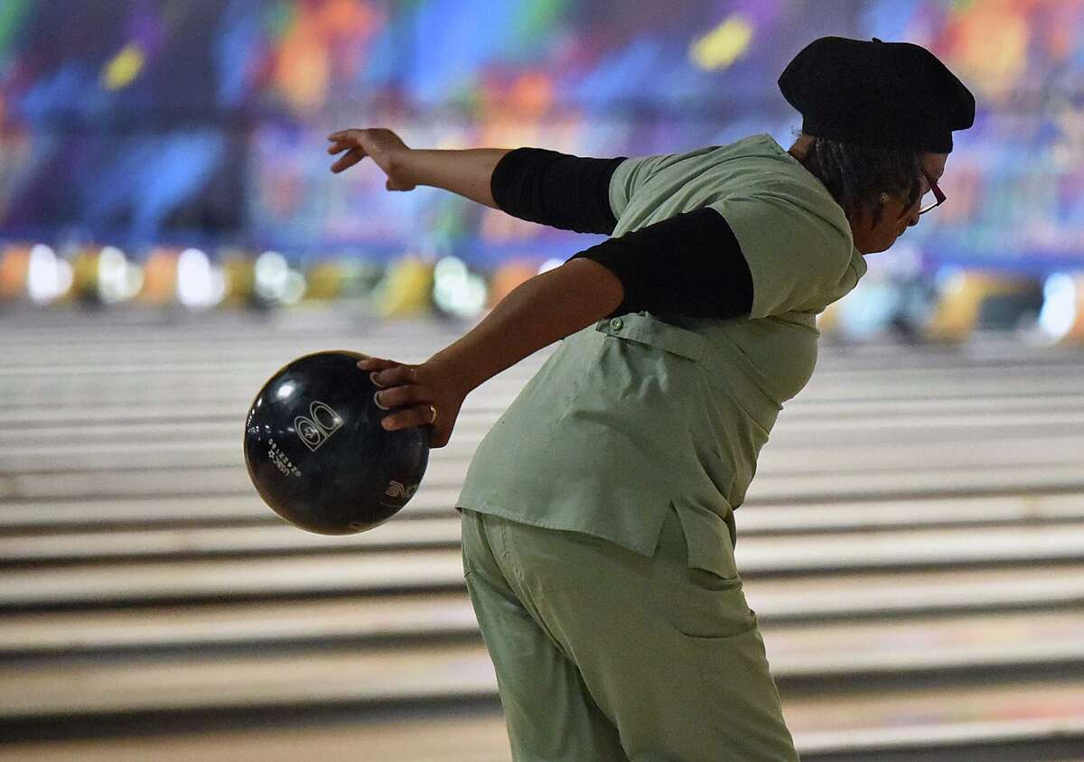 Barbara Fox Classic Bowling League just keeps rolling on in Wallingford