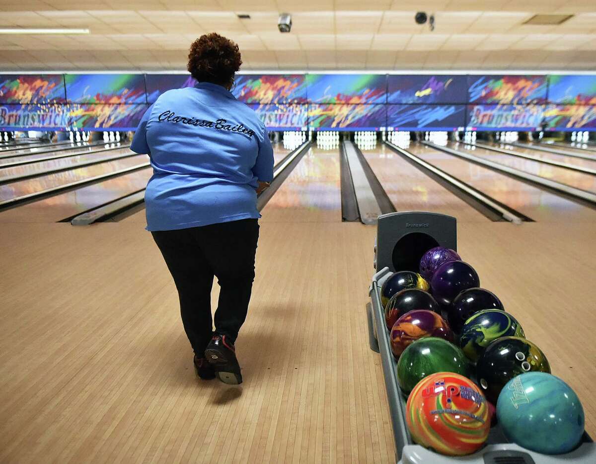 Barbara Fox Classic Bowling League just keeps rolling on in Wallingford