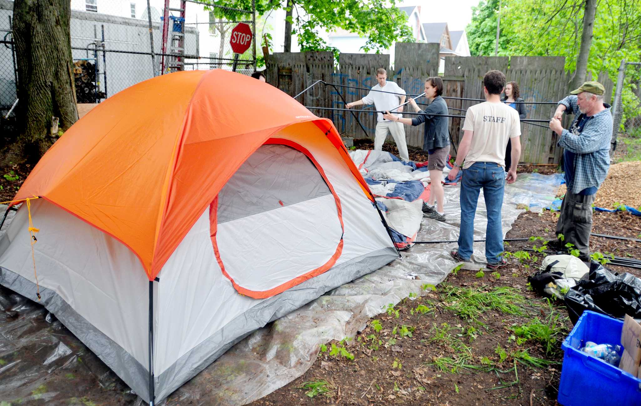 20140515 homeless tents