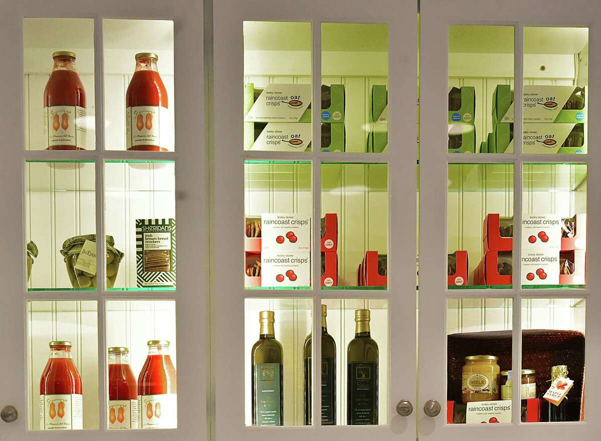 Award-winning Arethusa Farm Dairy in Litchfield opens first stand-alone ...