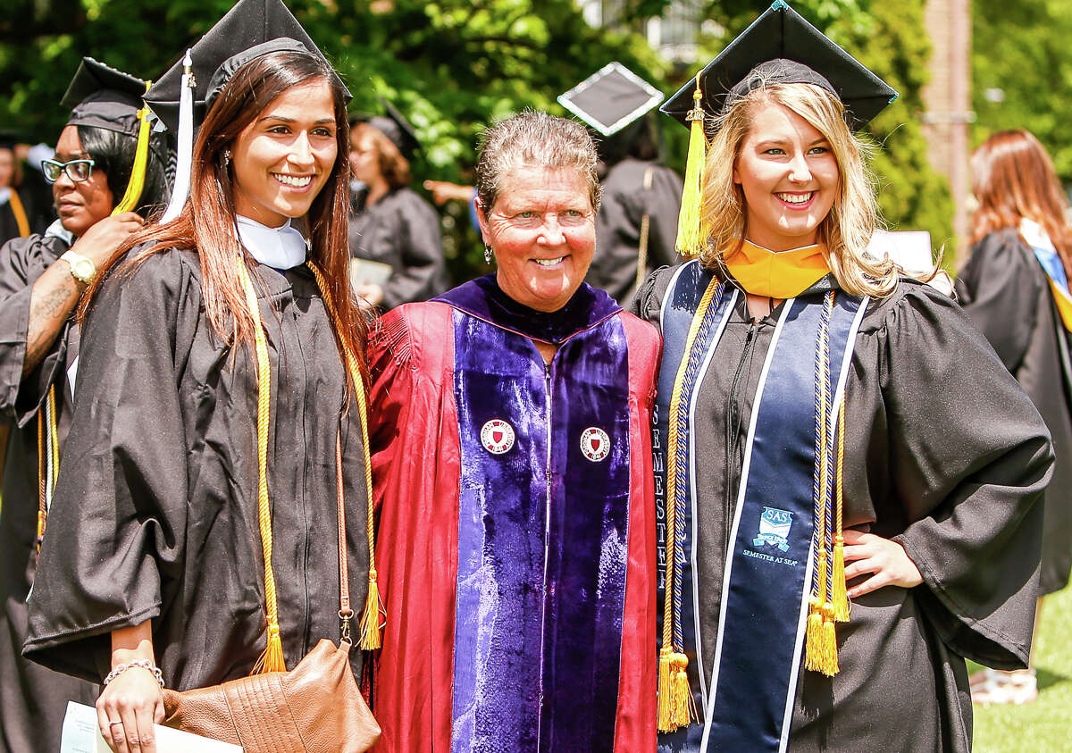 20160522 Albertus Magnus Graduation-JHV