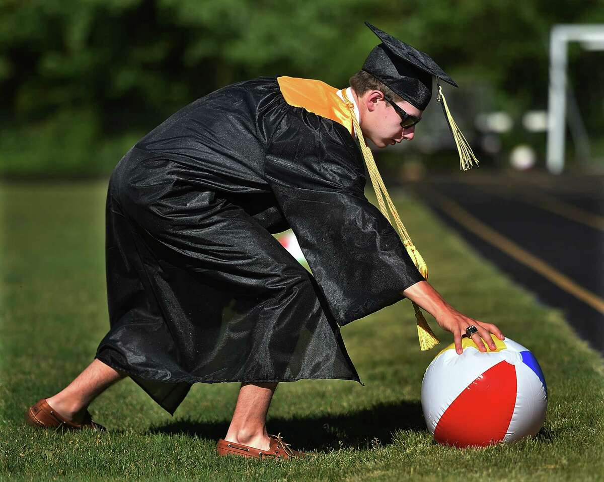 PHOTOS: Amity High Graduation 2016