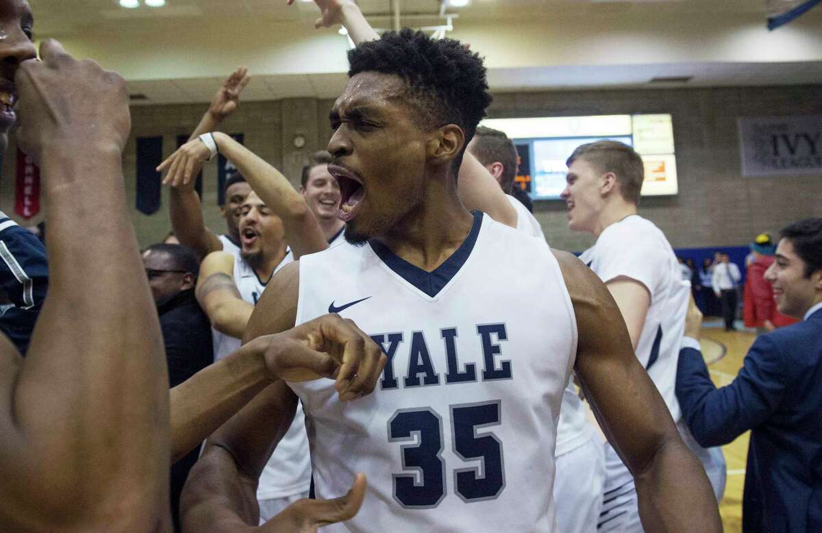 PHOTOS: Yale defeats Columbia, 71-55, clinches first NCAA berth since 1962