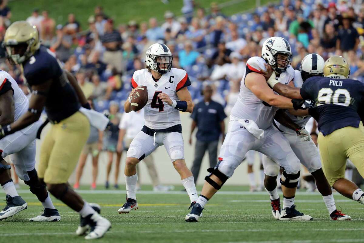 Photos: UConn vs. Navy football