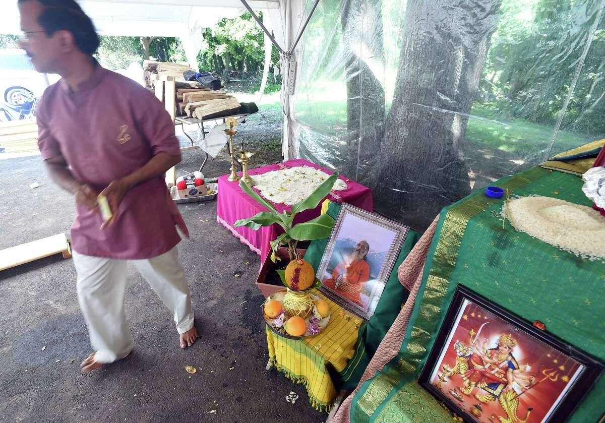 Hindu Chinmaya Saraswati Ashram opens in Orange Hindu Chinmaya Saraswati Ashram opens in Orange