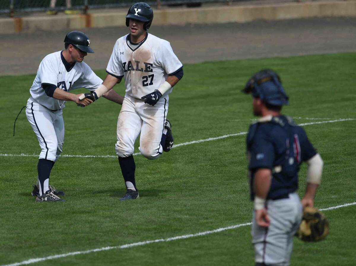 Yale baseball team wins Ivy League title, earns NCAA tournament bid