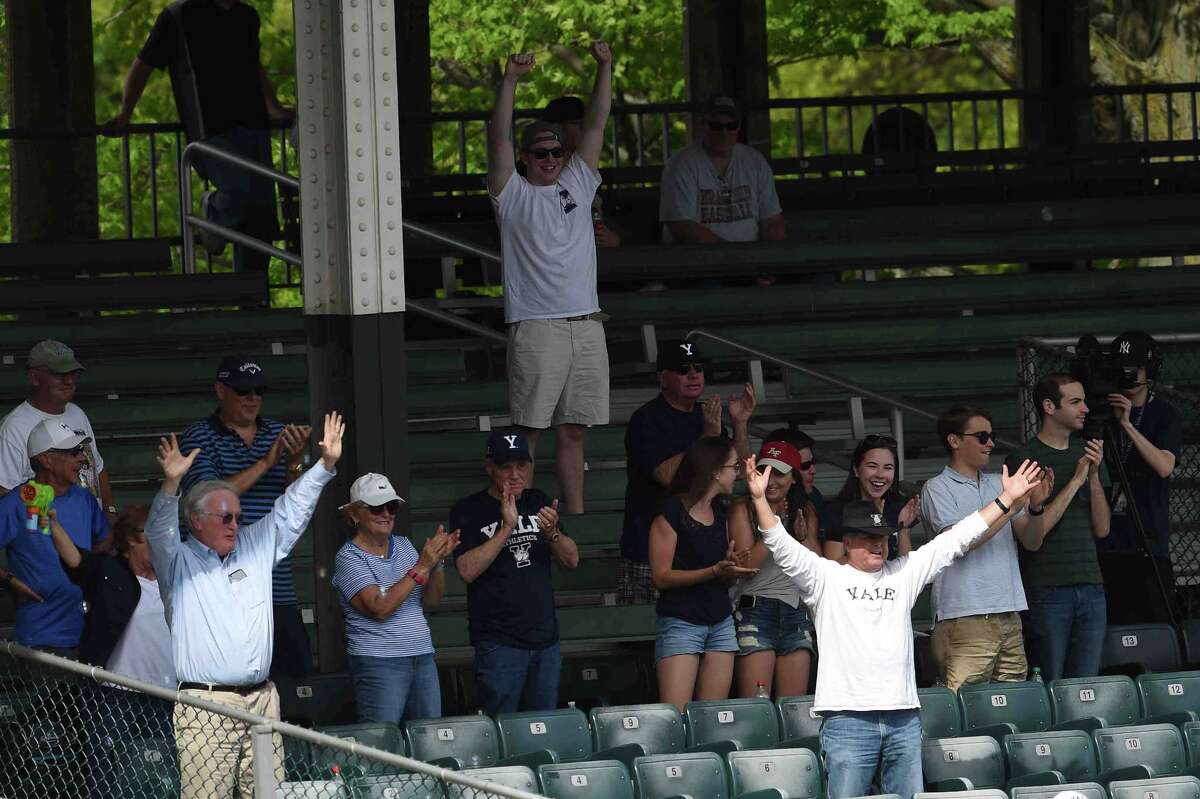 Yale baseball team wins Ivy League title, earns NCAA tournament bid