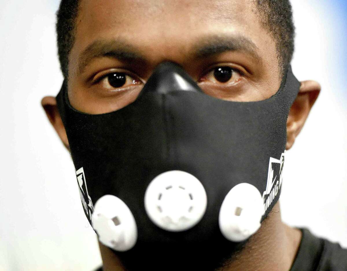 PHOTOS of BOXER Training To Fight With CrossFit