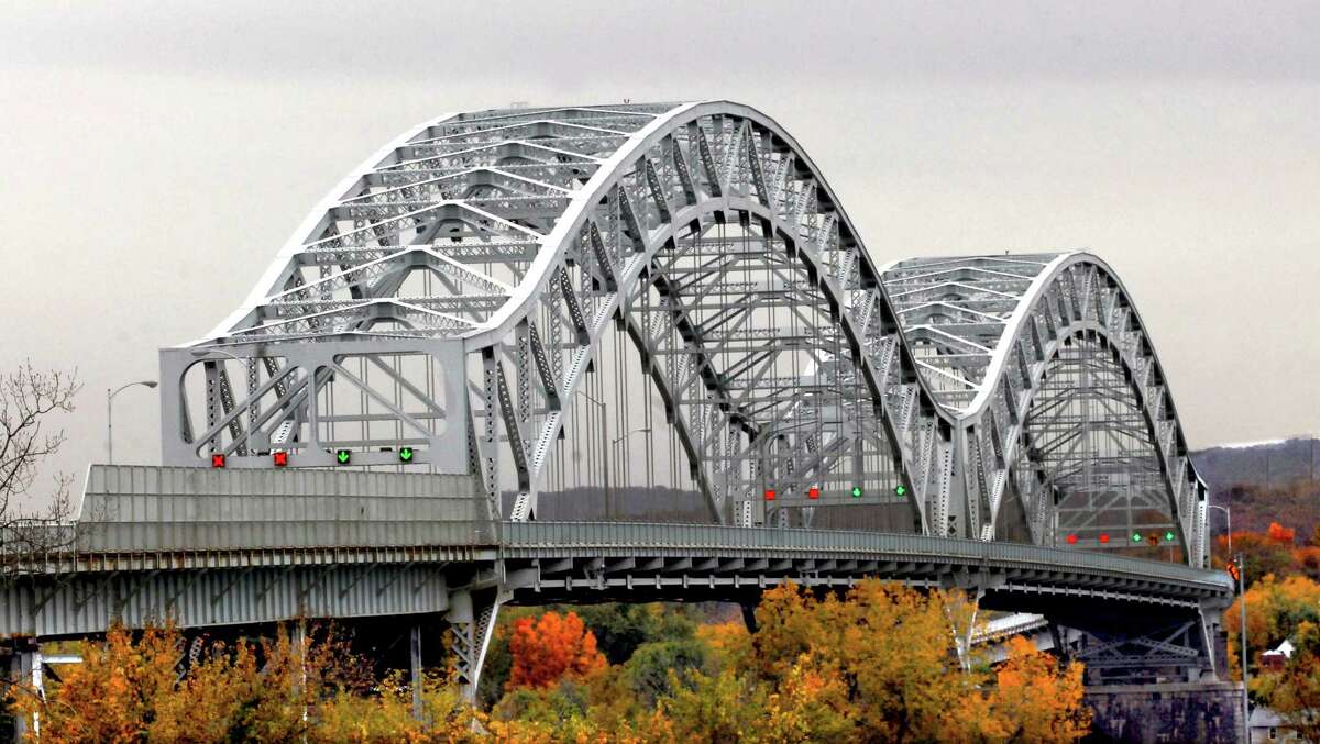 DOT to overhaul Arrigoni Bridge approaches, add anti-suicide barriers ...