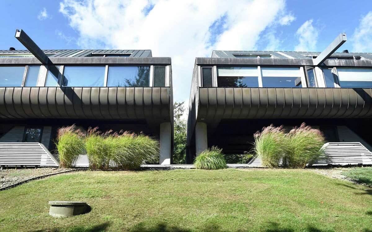 30 years later, Guilford architect reflects on controversial ‘spaceship ...