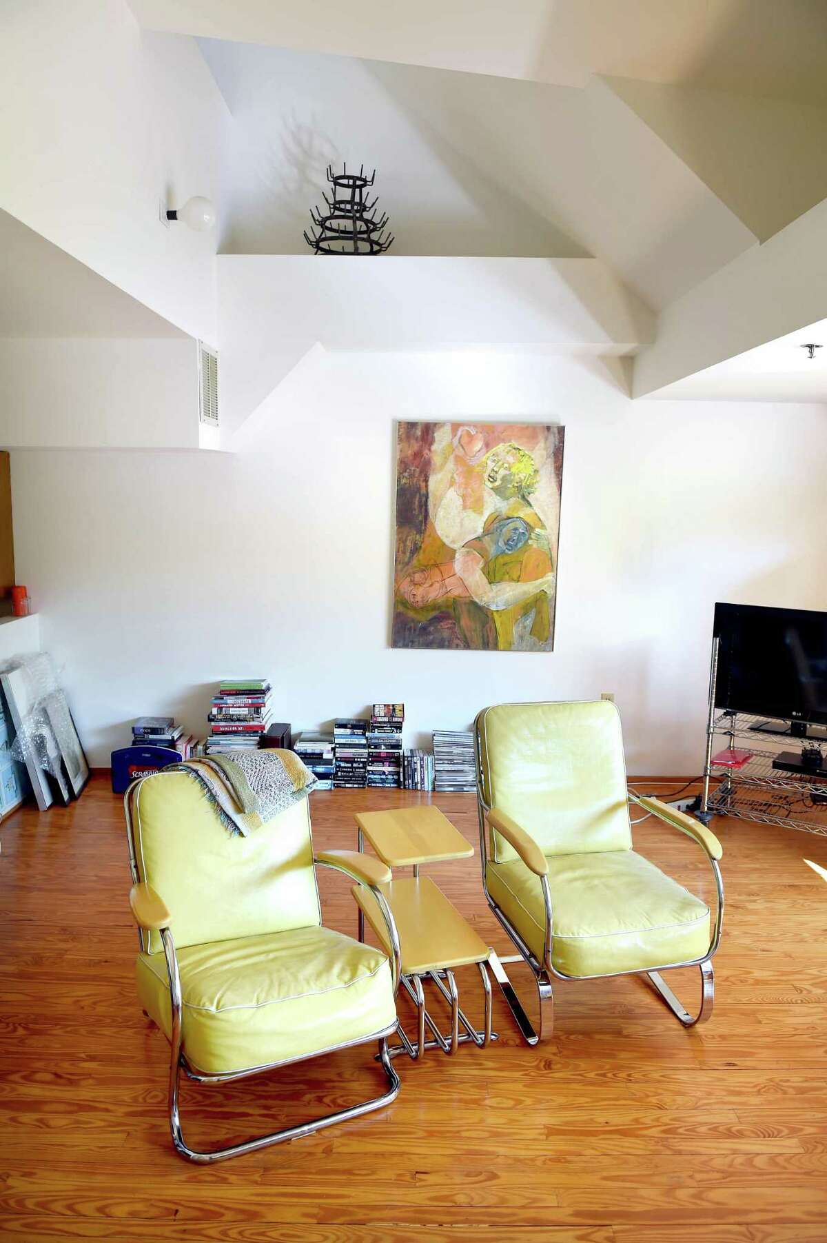 30 years later, Guilford architect reflects on controversial ‘spaceship ...