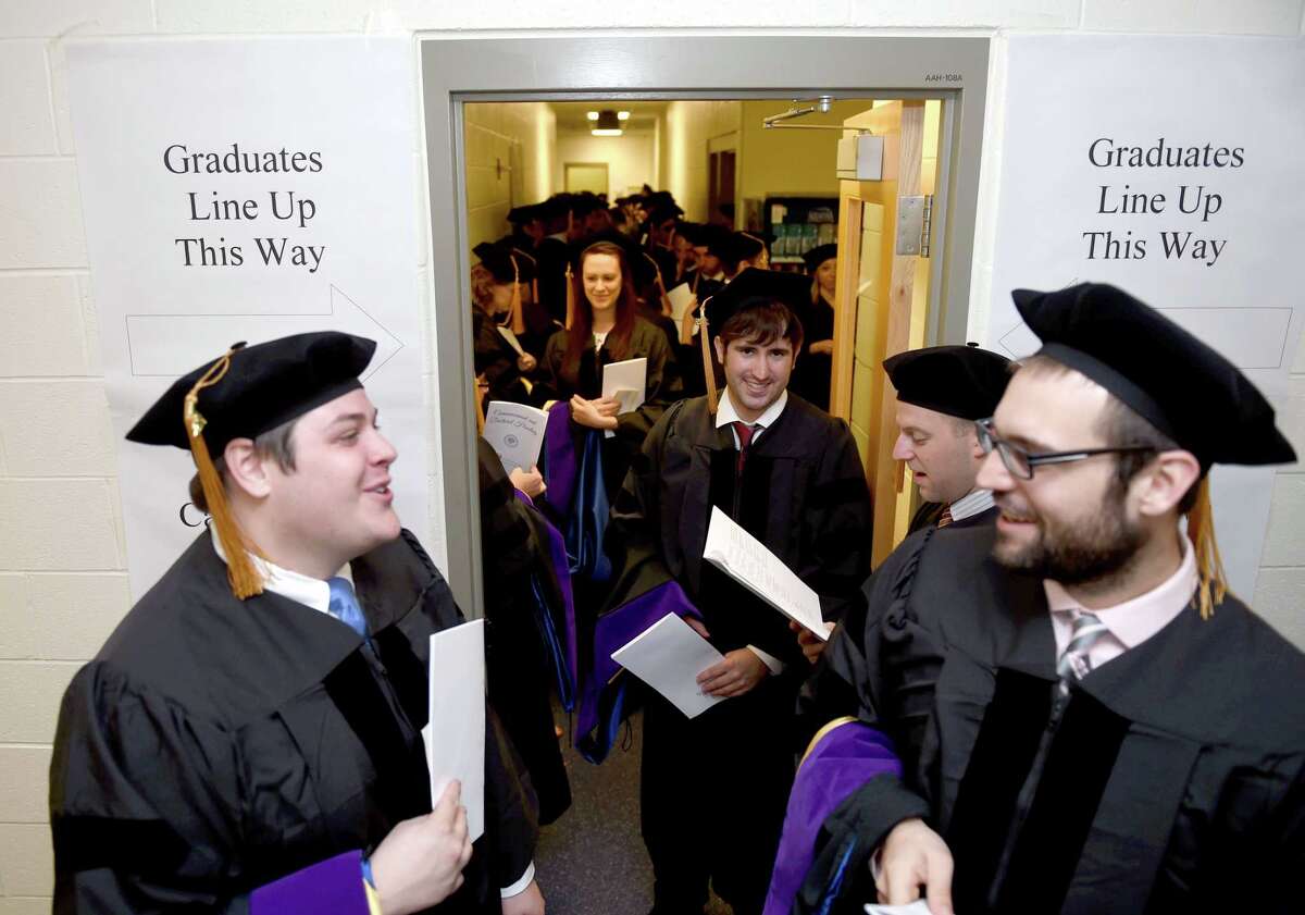 113 grads at Quinnipiac Law School hear sage words from Harold Koh