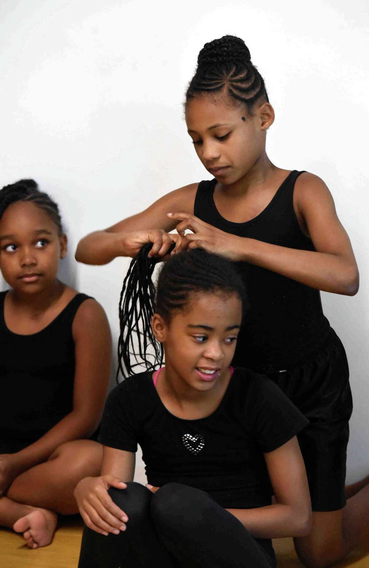 PHOTOS of Tia Russell Dance Performance Summer Camp