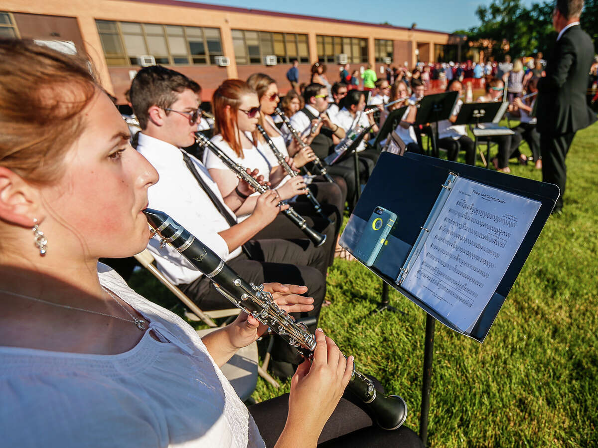 ‘It was a long time coming’: Sheehan, Lyman Hall celebrate commencement ...
