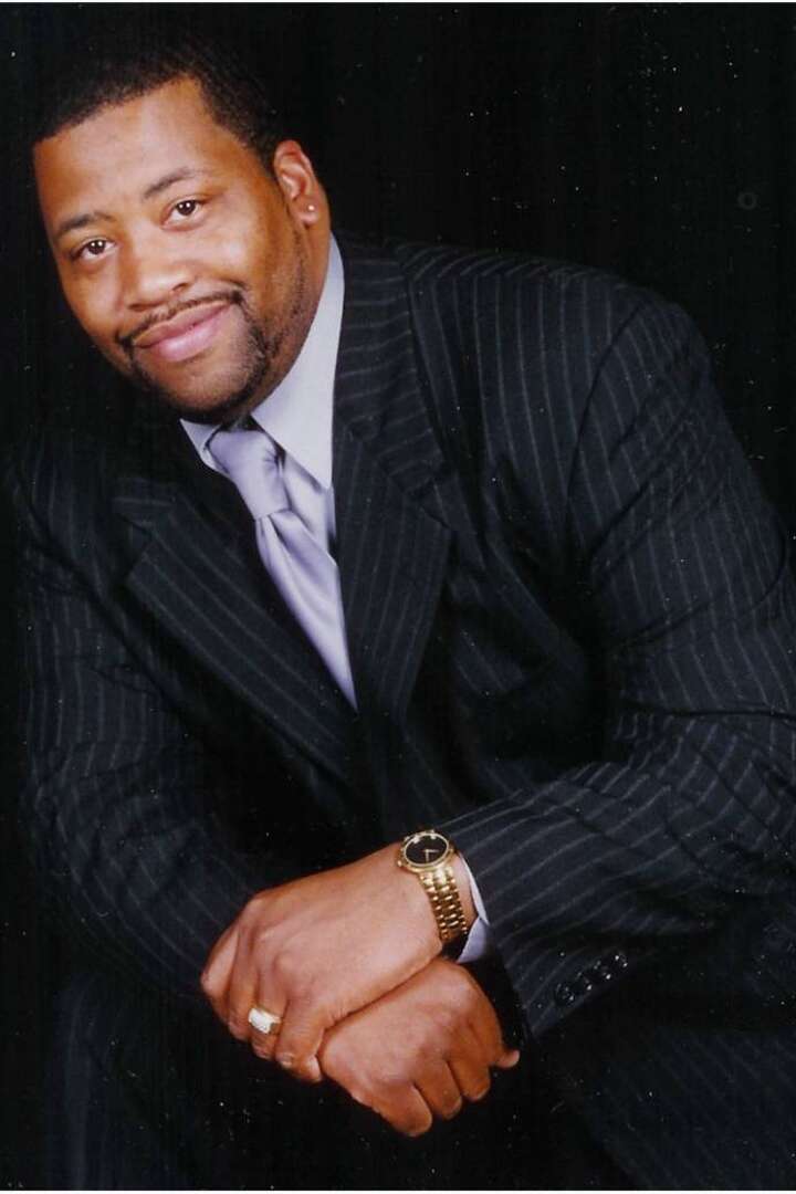 Bondsman follows cousin's path